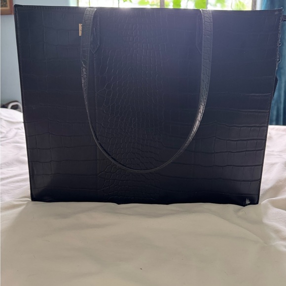 BEIS | Bags | Beis The Work Tote Black Travel Bag Structured Design ...